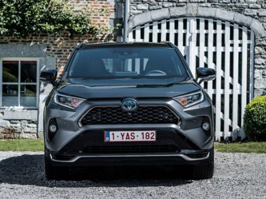 Toyota RAV4 2025: Giá lăn bánh, Hình ảnh & Mua Trả góp