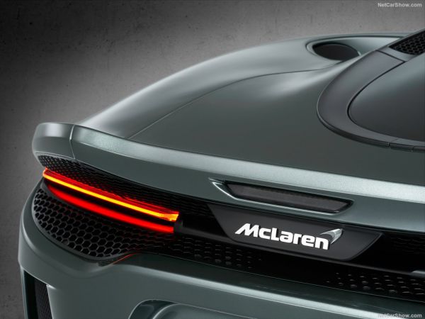 McLaren GT: Giá lăn bánh, Hình ảnh & Mua trả góp