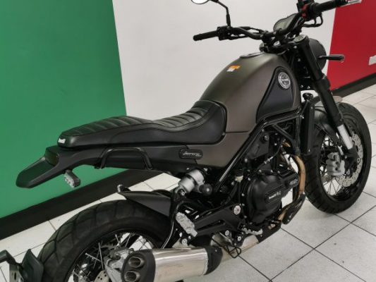 Benelli Leoncino 500 2026 Giá bao nhiêu? Hình ảnh & Mua trả góp