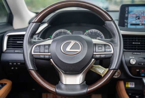 Mua bán Lexus RX 350L 2021 màu vàng cát - Giá xe cũ & trả góp