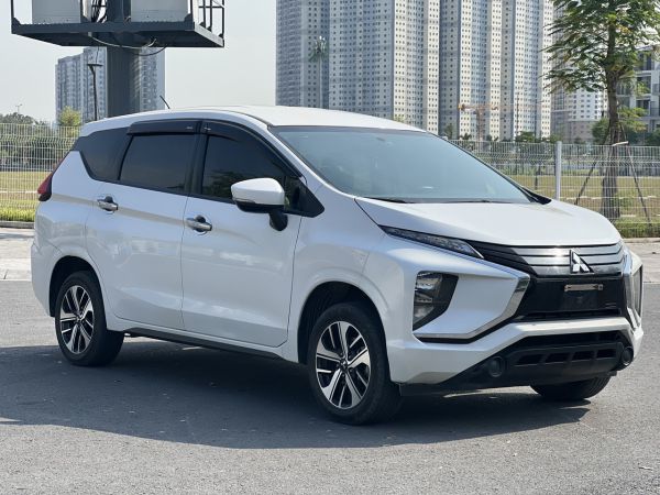 Mua bán Mitsubishi Xpander MT 2019 số sàn màu trắng: Giá xe cũ
