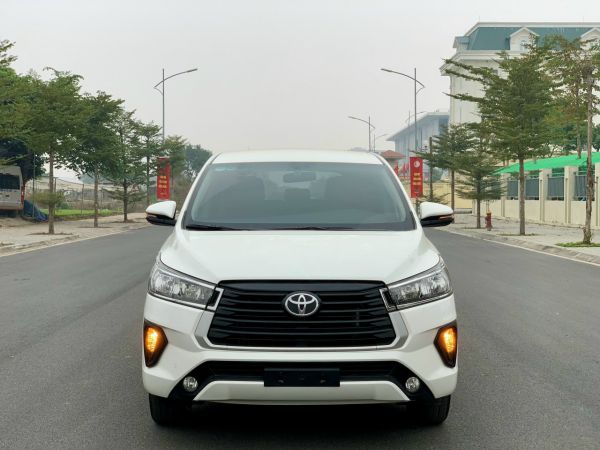 Mua bán Toyota Innova MT 2021 màu trắng - Giá xe cũ & trả góp