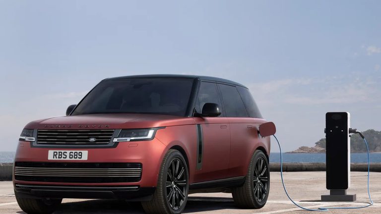 JLR Range Rover EV 2025: Giá lăn bánh, Hình ảnh, Thông số