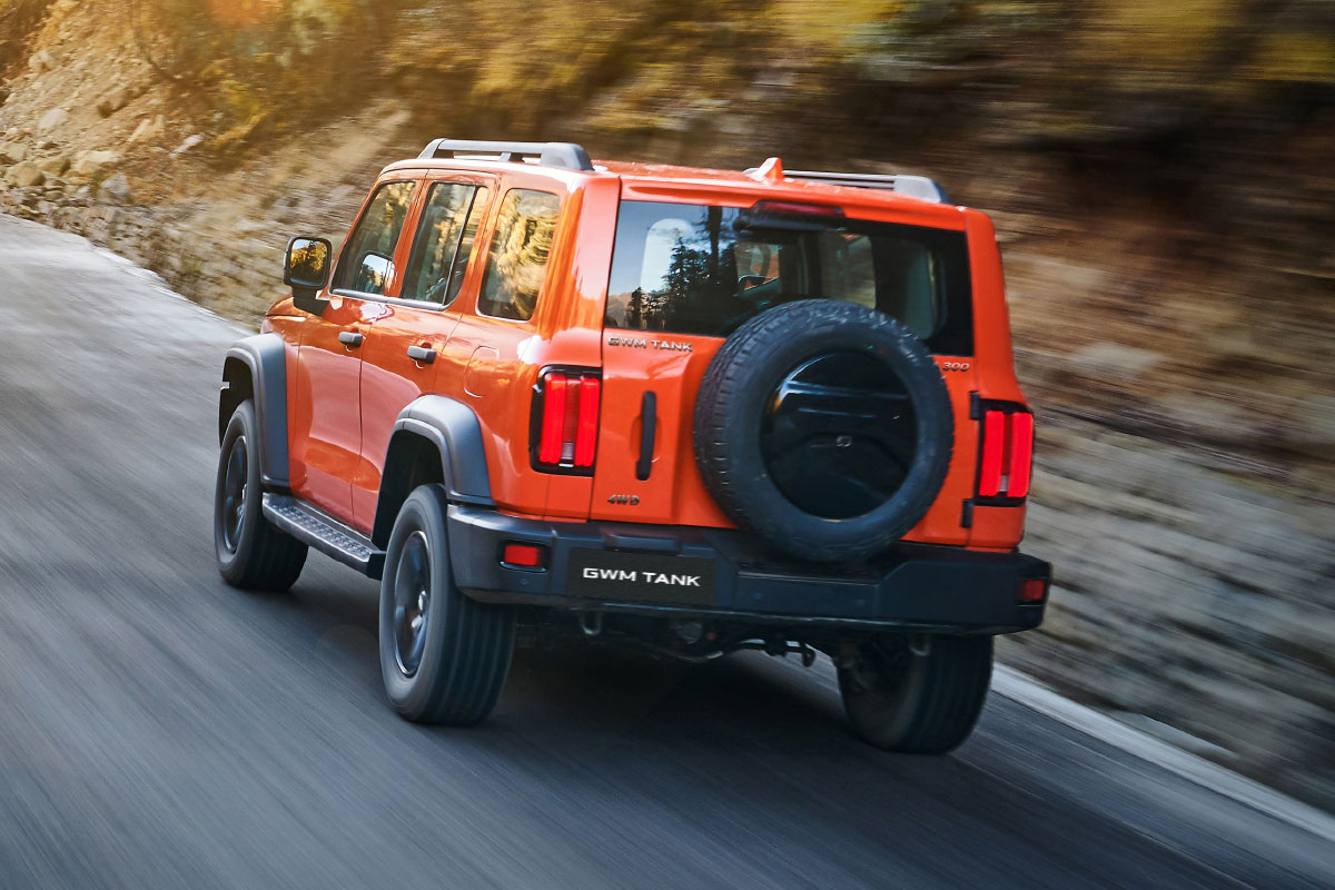 Tank 300 2025: Giá lăn bánh, Hình ảnh, Thông số & Mua trả góp